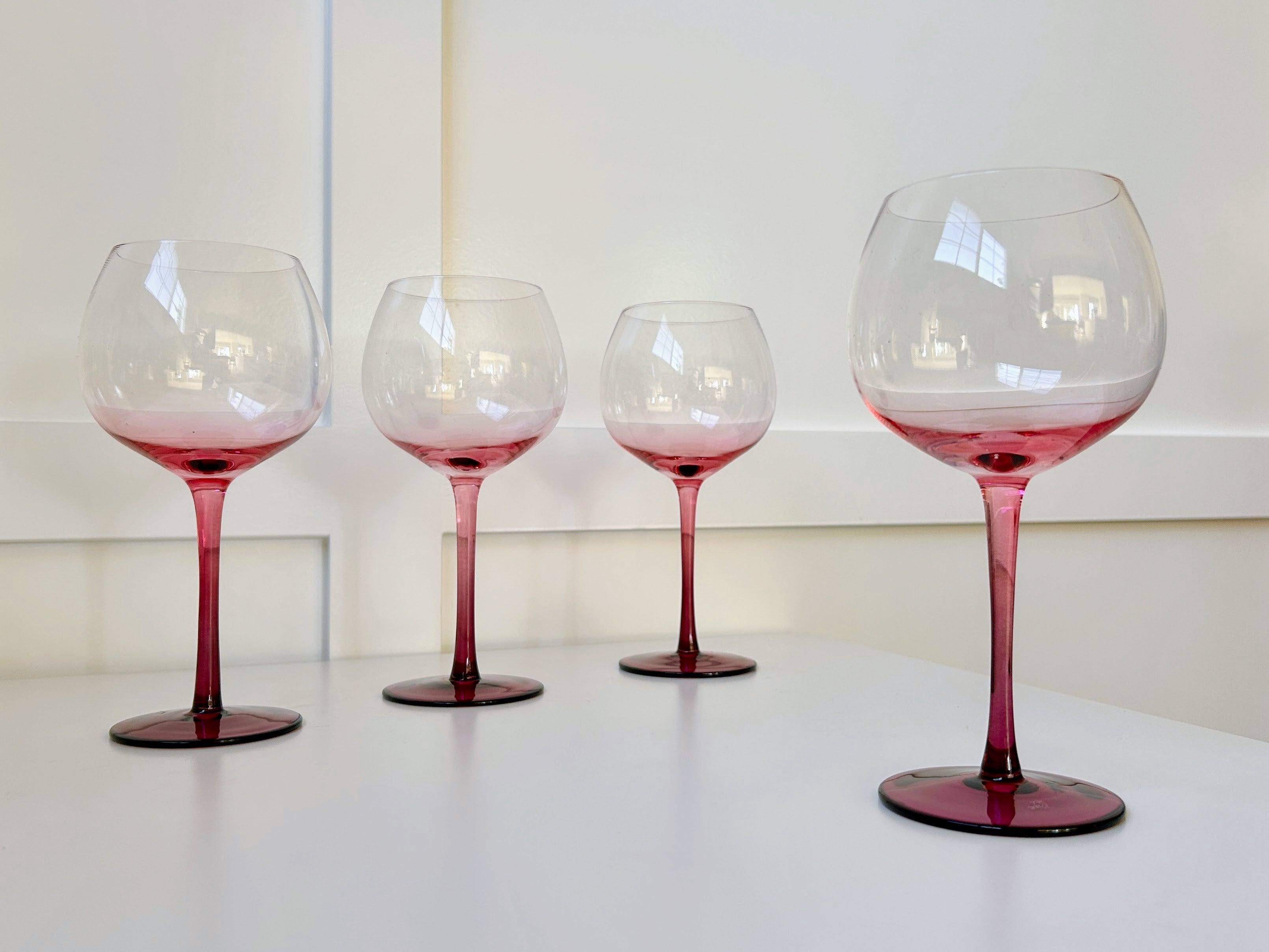 Chrysanthemum Balloon Glass - Set of 4 – byrdeen.com