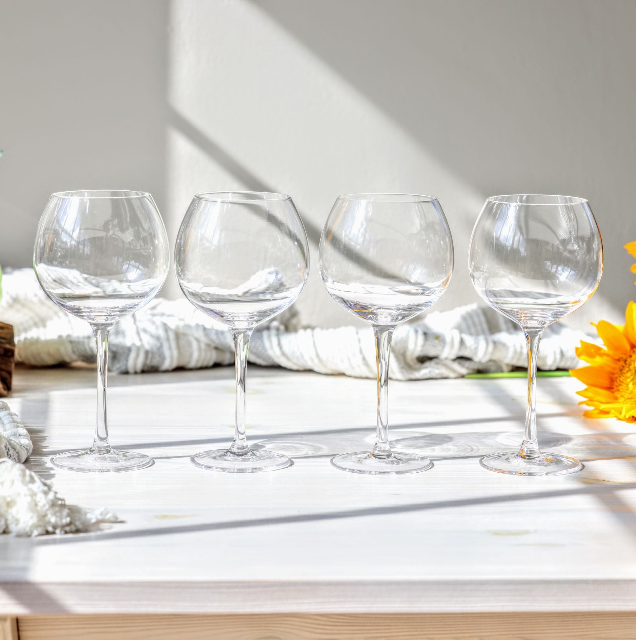 Cascada Balloon Glass - Set of 4 – byrdeen.com